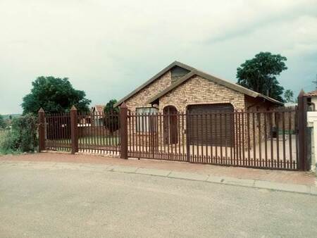 58 Houses for Sale in Mamelodi | RentUncle
