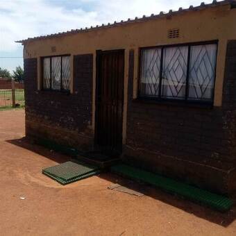 13 Houses for Sale in Langaville | RentUncle
