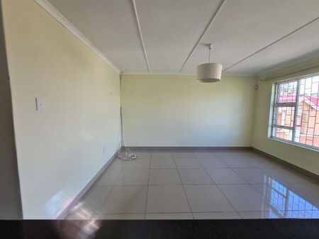 Flats to Rent in Cashan - 4 Apartments | RentUncle