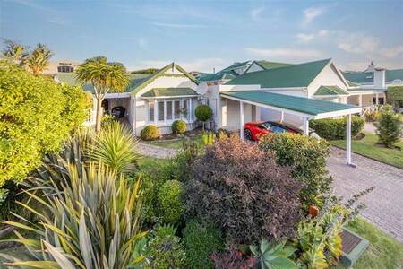 12 Houses for Sale in River Club | RentUncle