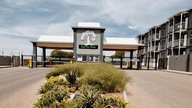 Stunning Modern Security Estate, North Riding | RentUncle