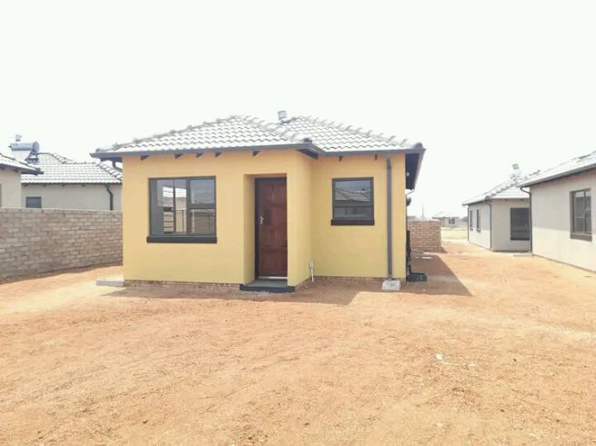 House for sale, Seshego | RentUncle