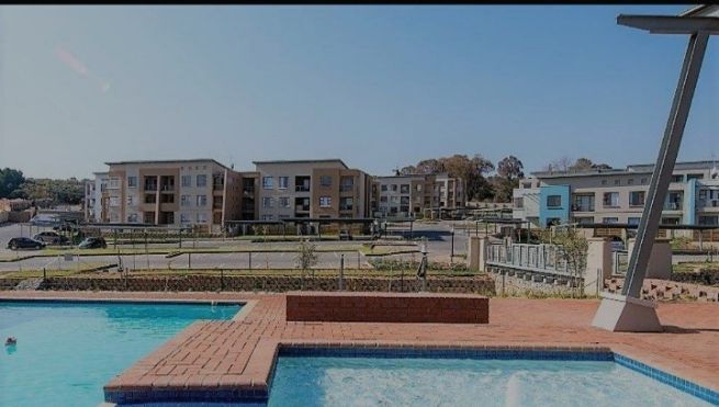 2 Bed Townhouse in Paulshof, Paulshof | RentUncle