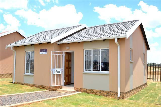 Rdp Houses Human Settlement, Diepkloof | RentUncle