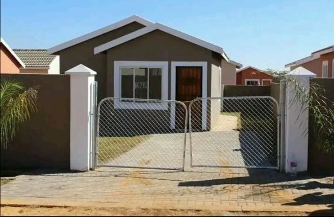 Rdp houses Human Settlement cell number 0761405174, Palm Ridge | RentUncle