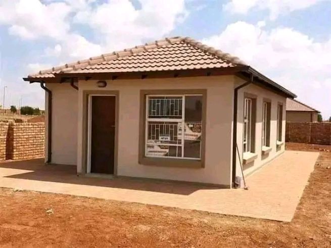 Rdp House For Sale, Lufhereng | RentUncle