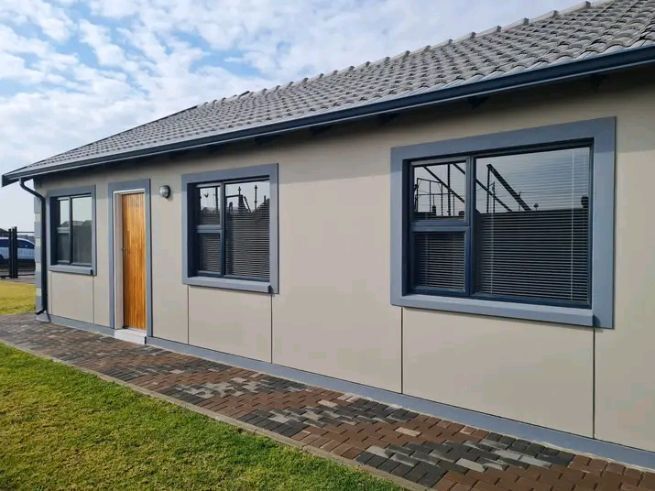 Rdp houses Human Settlement, Johannesburg Central | RentUncle