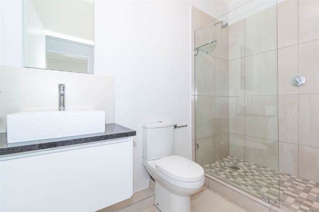 2 Bed Apartment in Cape Gate, Cape Town City Centre | RentUncle