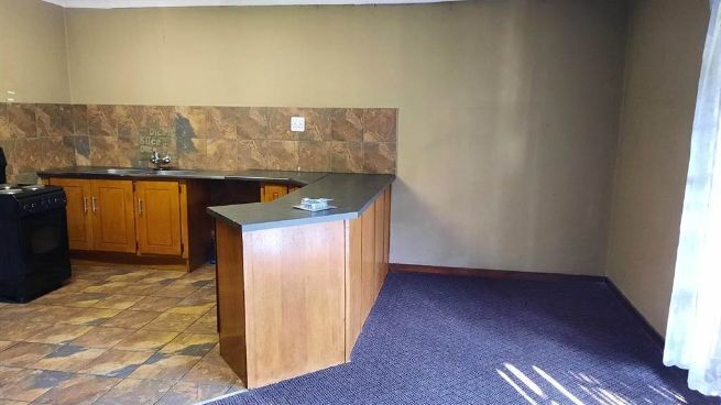 2 Bed House in Bo Dorp For Rent, Bo Dorp | RentUncle