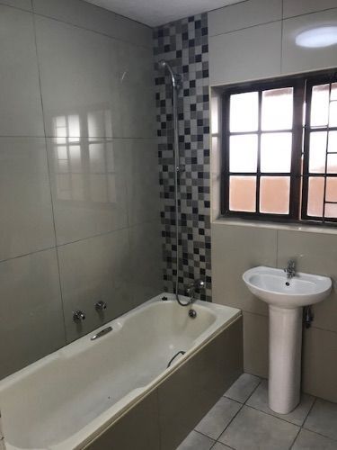 Beautiful, modern ground floor, 2 bedroom unit for rent ., Ferndale ...