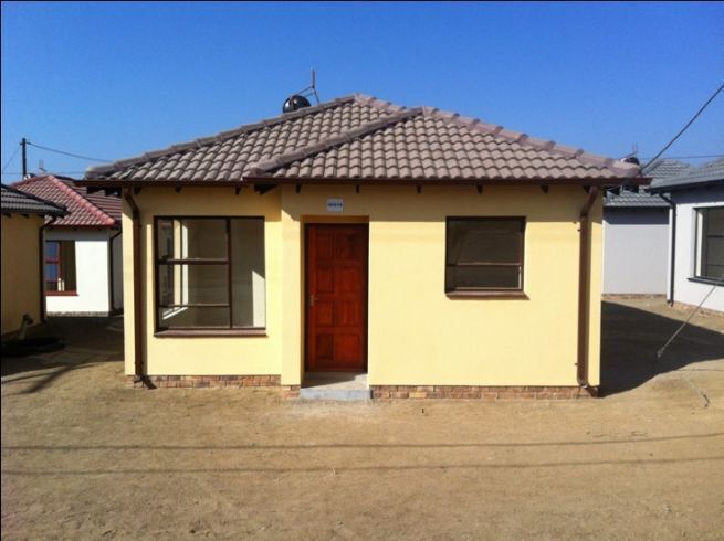 Rdp Houses 🏠 For Sales At Gauteng Soweto Motsoaledi Diepkloof Ext 1 ...