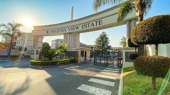 2Bedroom in phoenix view estate, The complex has security 24hrs, Tennis ...
