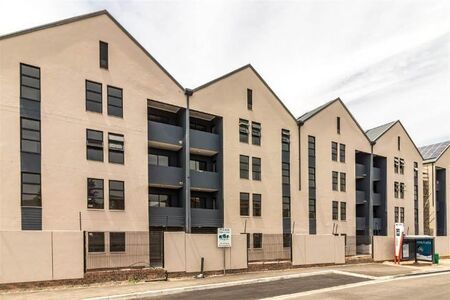 Unfurnished Ground Floor 2 Bed Apartment in Tableview, Table View ...