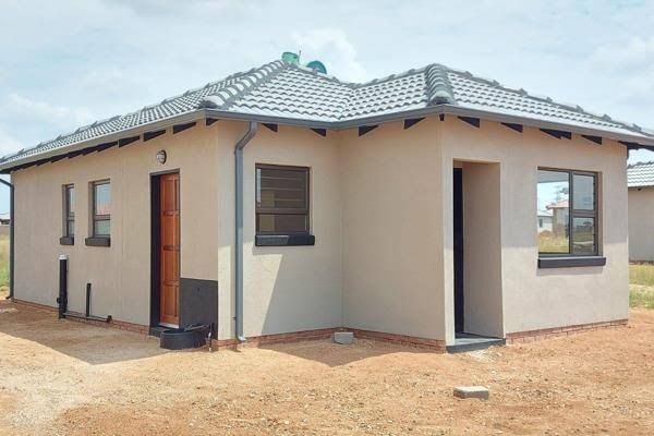 Rdp House For Sale, New Centre | RentUncle