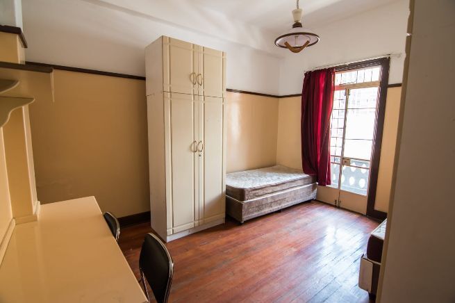 Female student res, Braamfontein | RentUncle
