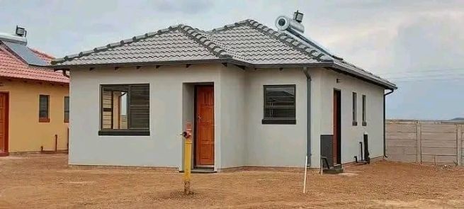Rdp Houses For Sale WhatsApp Mr Mabaso 0824233668, Diepsloot | RentUncle