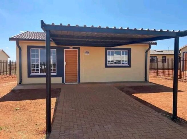 Rdp Houses For Sales At Gauteng Soweto Motsoaledi Diepkloof Ext 1 Price ...