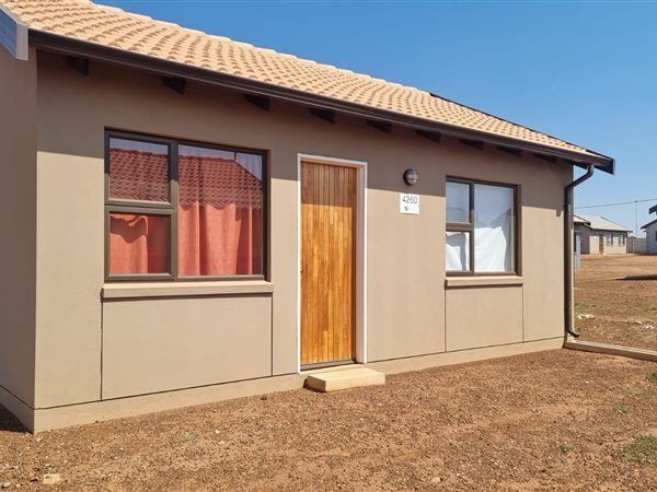 Rdp Houses For sale Call or Whatsapp (0790333142), Ratanda | RentUncle