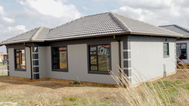 Flisp Houses Available Under The City Of Johannesburg Whatsapp+ ...