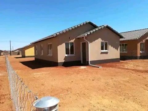 Low Cost Rdp Houses (0718970229), Tembisa Central | RentUncle