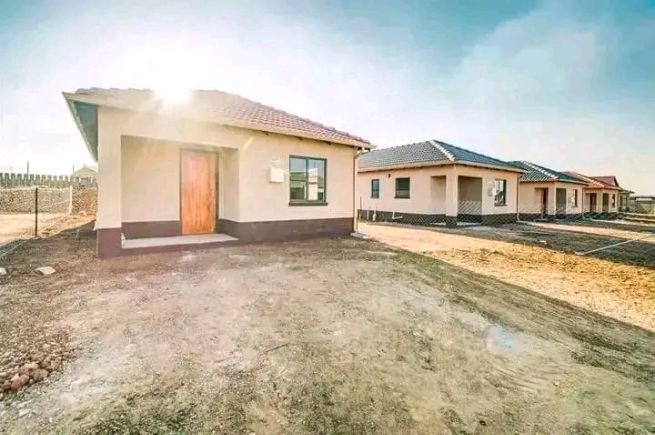 Rdp Houses For Sale(0736801275), Germiston Central | RentUncle