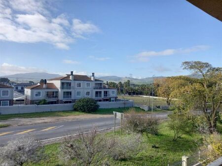 Flats to Rent in Brackenfell - 41 Apartments | RentUncle