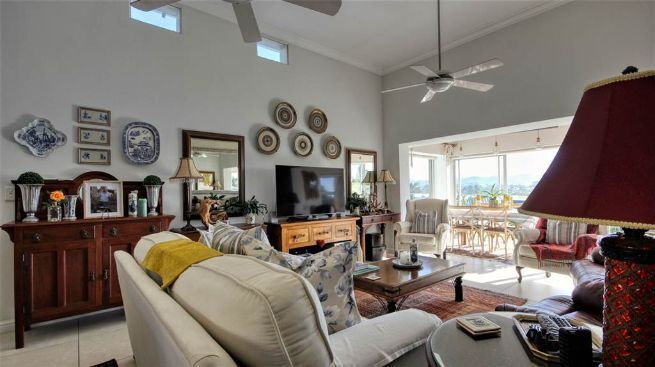 2 Bed Apartment in Hamilton ready, Grassy Park | RentUncle