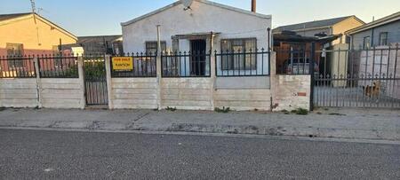 Cheap Houses for Sale in Mitchells Plain from R 180000 | RentUncle