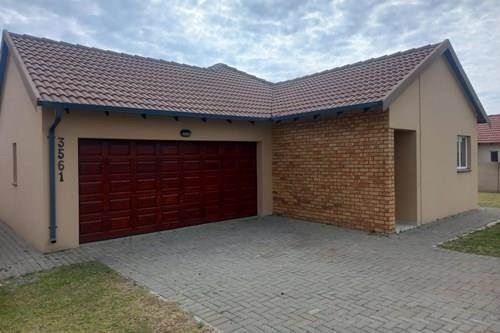 3 Bed House To Rent in Waterkloof, Waterkloof AH | RentUncle