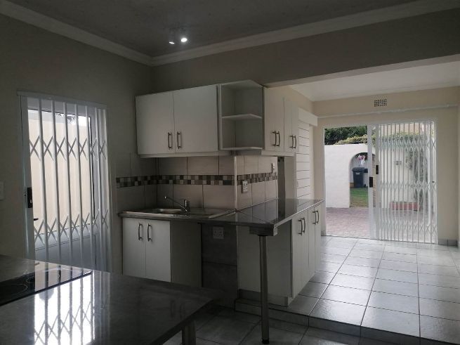 1 Bedroom Apartment / Flat to Rent in Fish Hoek, Fish Hoek Central ...